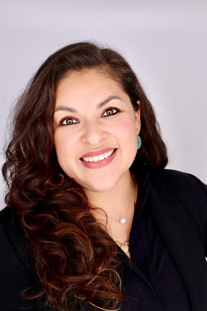 Elizabeth Villarroel - GC3B – Global Conference On Cyber Capacity Building